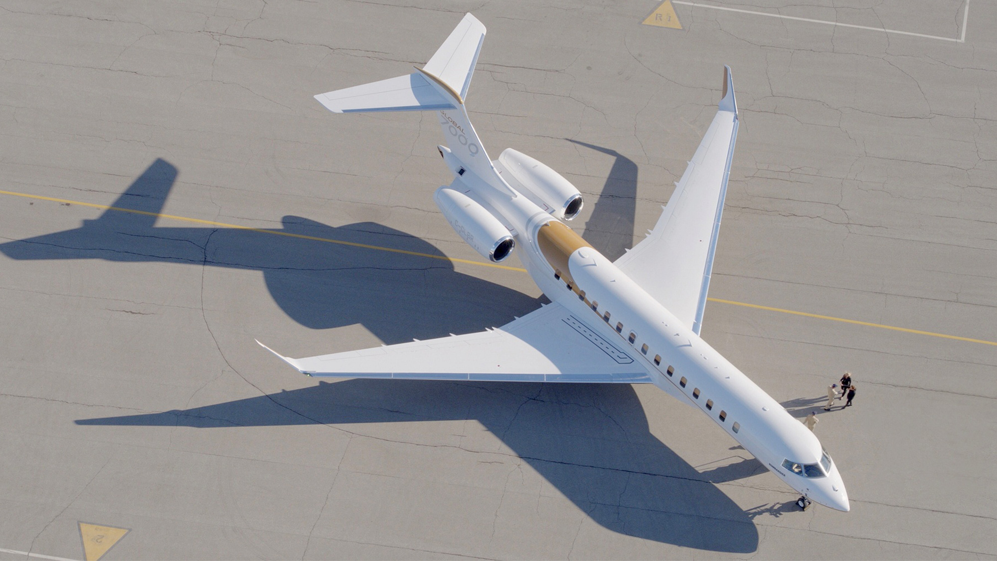 Bombardier’s New Global 7000 Business Jet Debuts | Business Jet Traveler