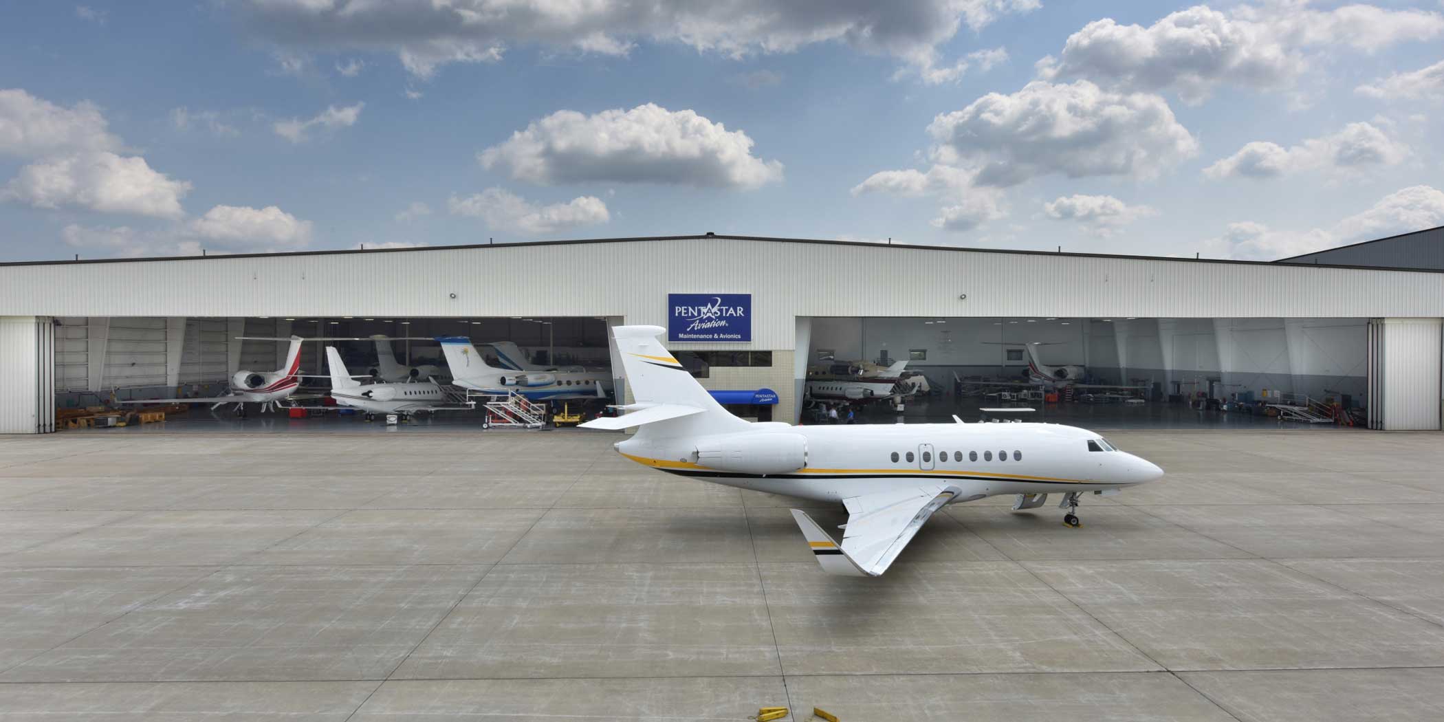 The Best FBOs | Business Jet Traveler