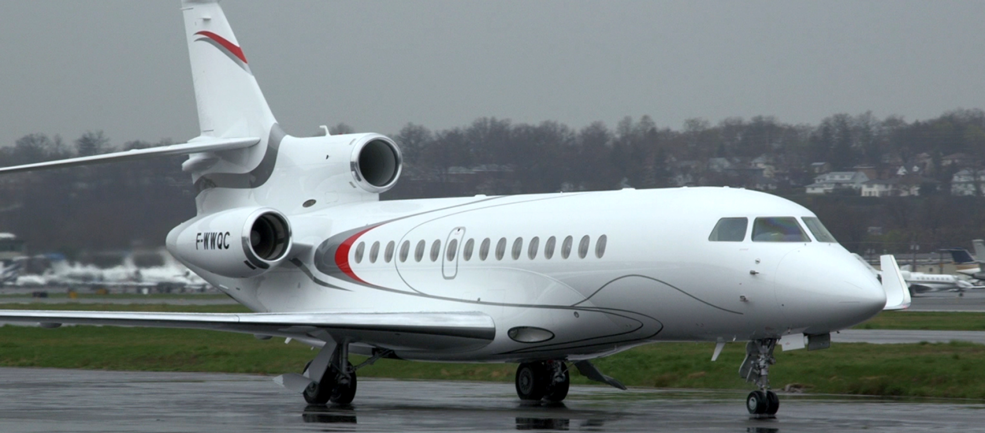 Dassault Puts Falcon 8X Business Jet Through Its Paces | Business Jet ...