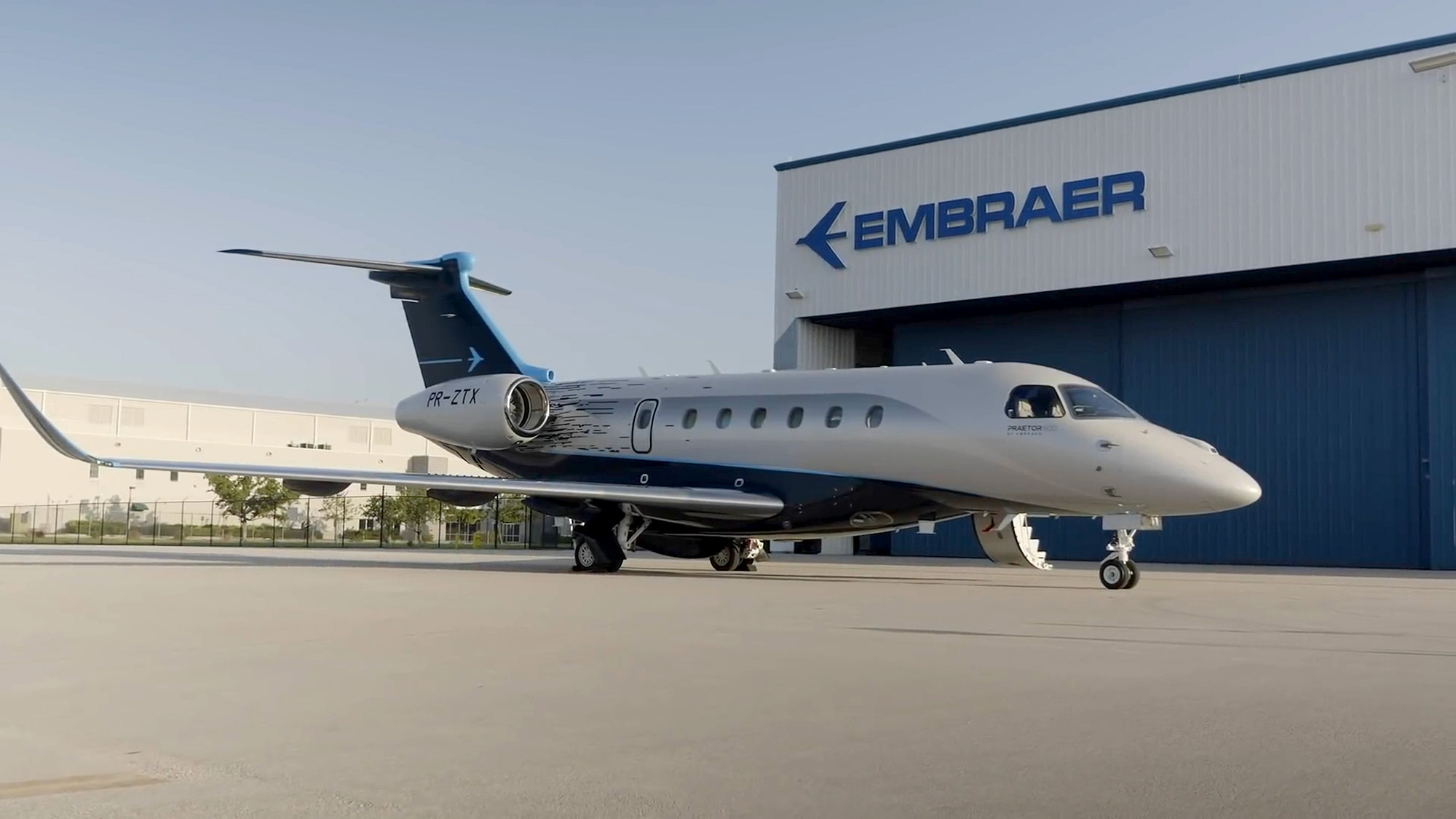 We Go Inside The Praetor 600 | Business Jet Traveler