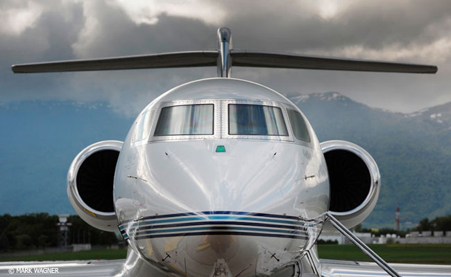 BJT Around the World: EBACE 2013 — Inside the G650 | Business Jet Traveler